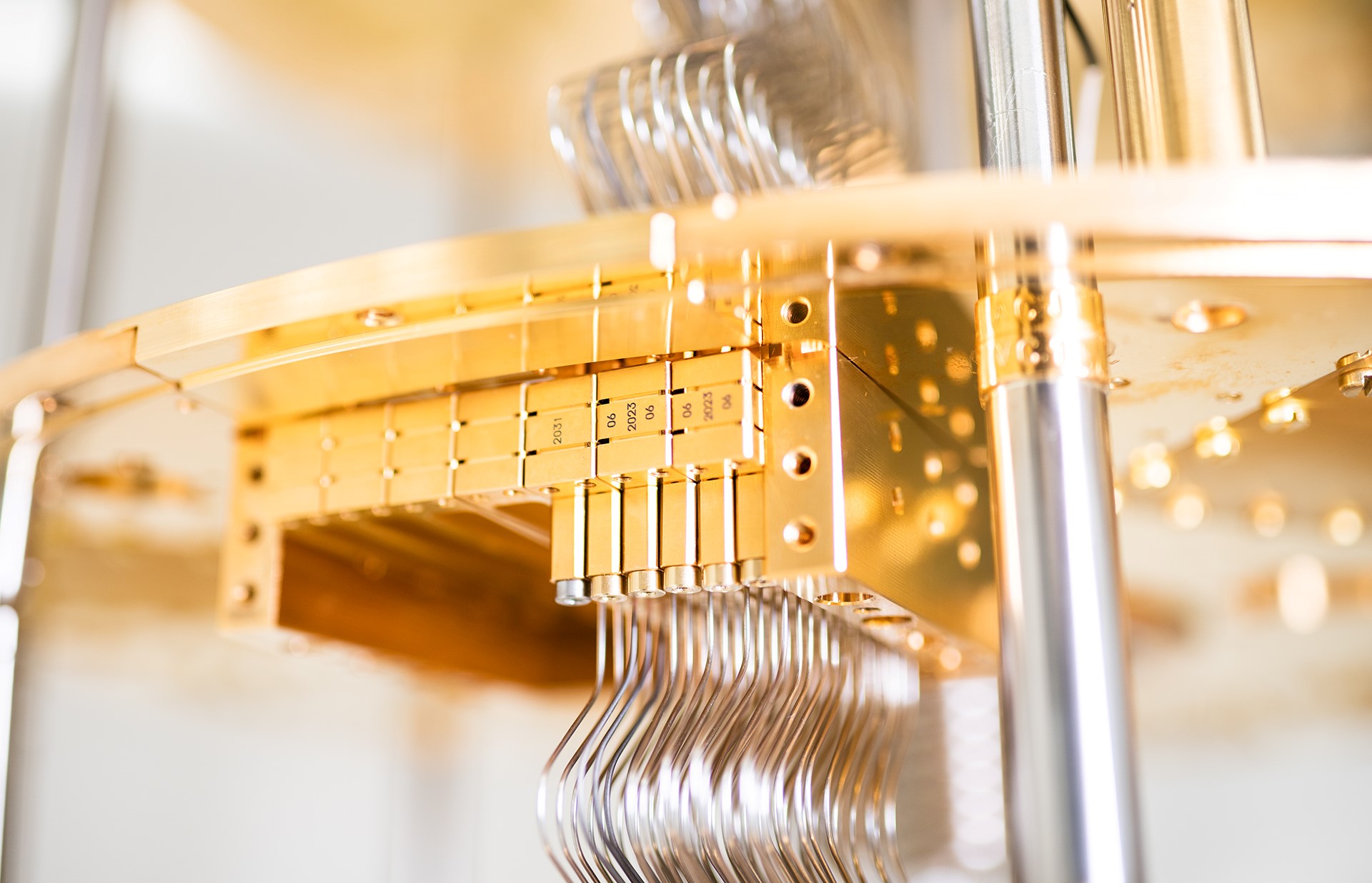 Measurement Infrastructure - Bluefors.com